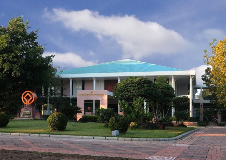 Ban Chiang Pottery: From Prehistoric Civilization to Modern Charm ...